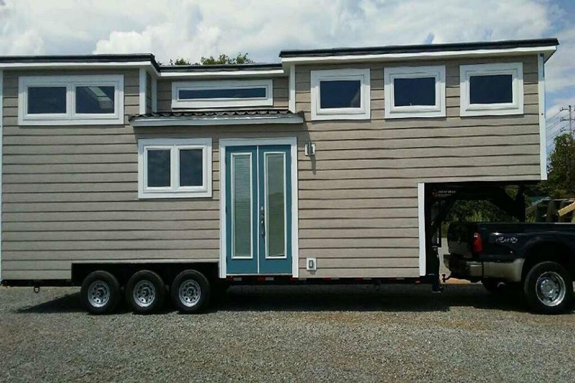 26' Tiny House with Platform Bedroom